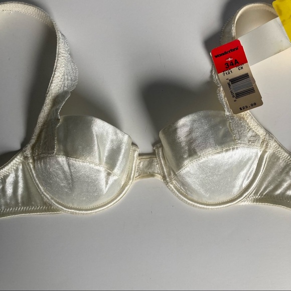Wonderbra | Intimates & Sleepwear | Vintage Lace Wonderbra Size 34a Nwt ...
